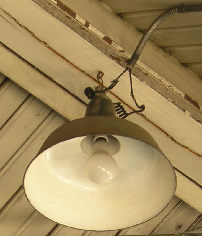 Elektriskt museum - RLM Dome-armatur, 1920-tal